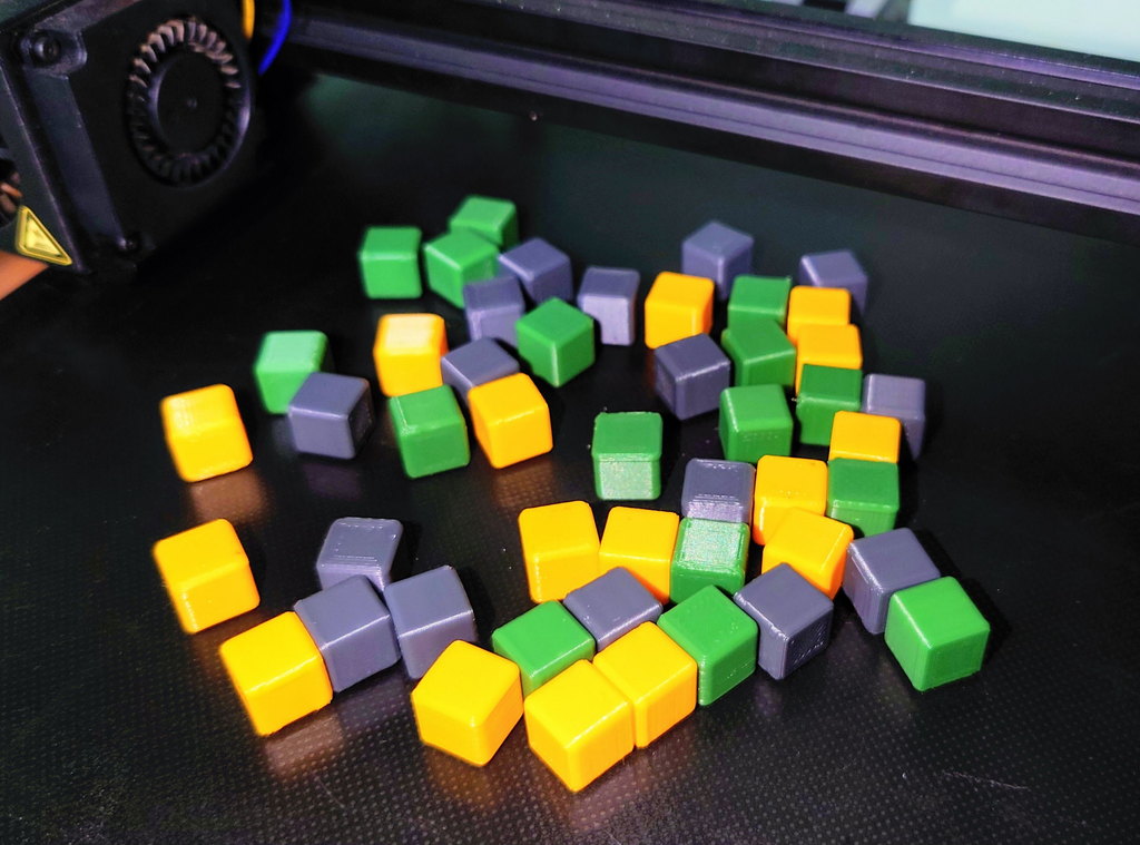 Free 3D file Wordle Cube・3D print design to download・Cults