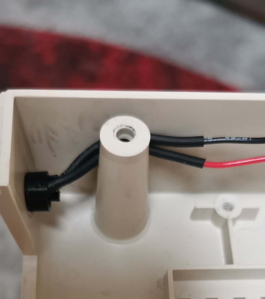 Free STL file support LED ronde 5mm, 5mm round LED support・3D printing ...