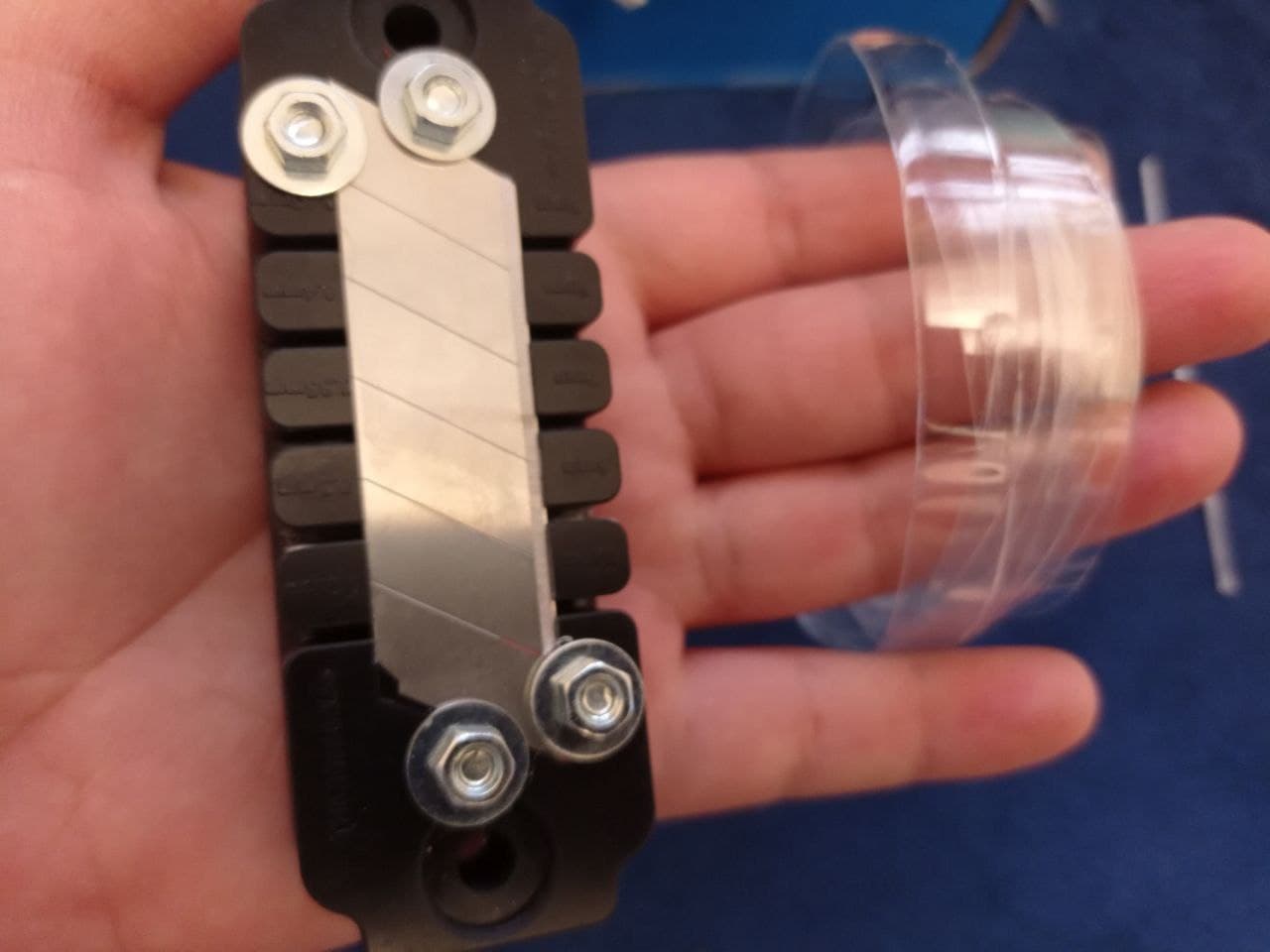 STL file DIY PET filament Bottle cutter 🪢・3D print model to download・Cults