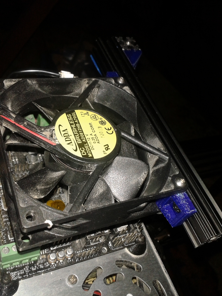 Free 3D file 80mm Fan to OpenBeam Mount・3D print model to download・Cults