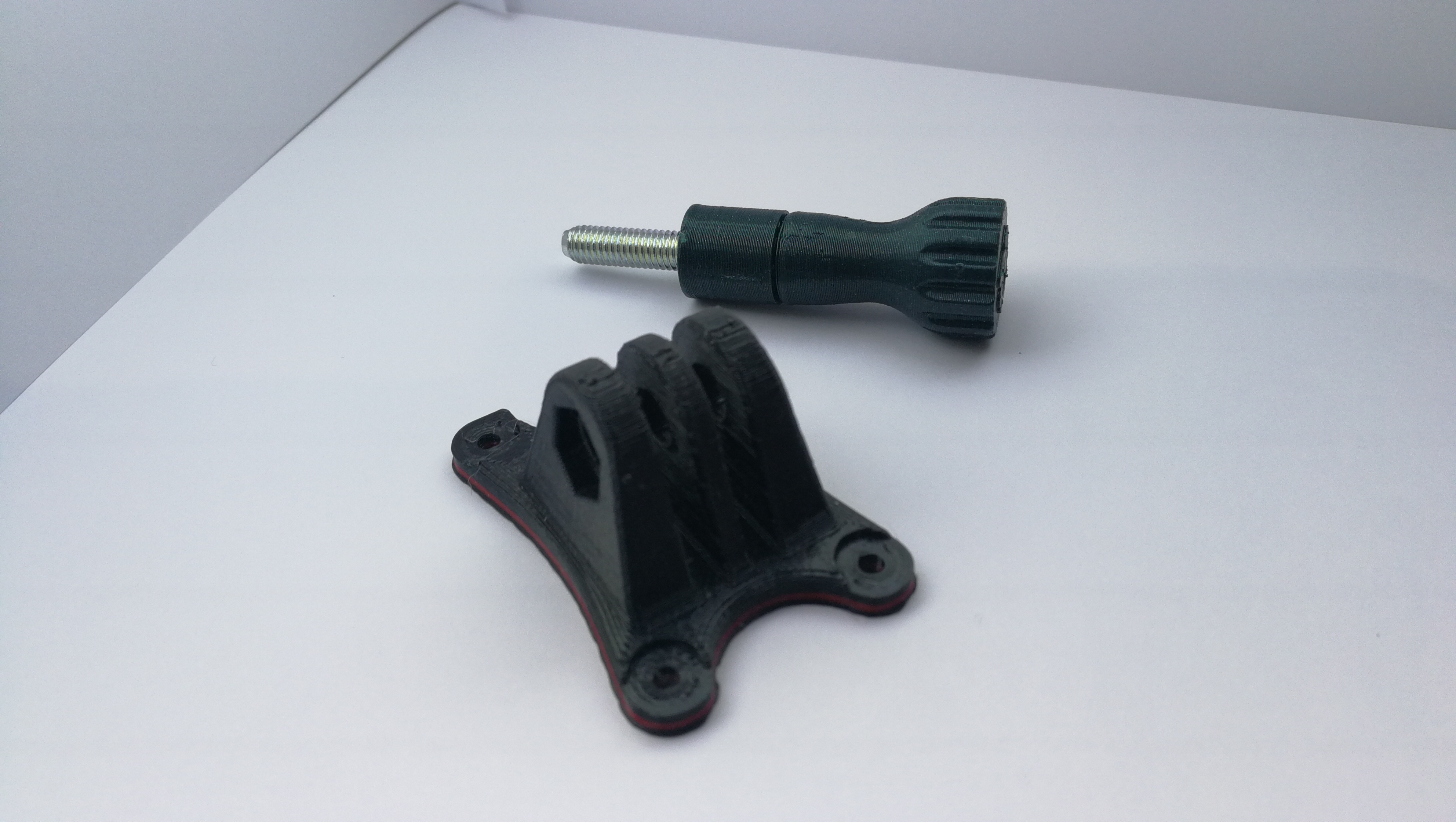 STL file Gopro mount for iflight megabee and screw 🎲・3D printing idea ...