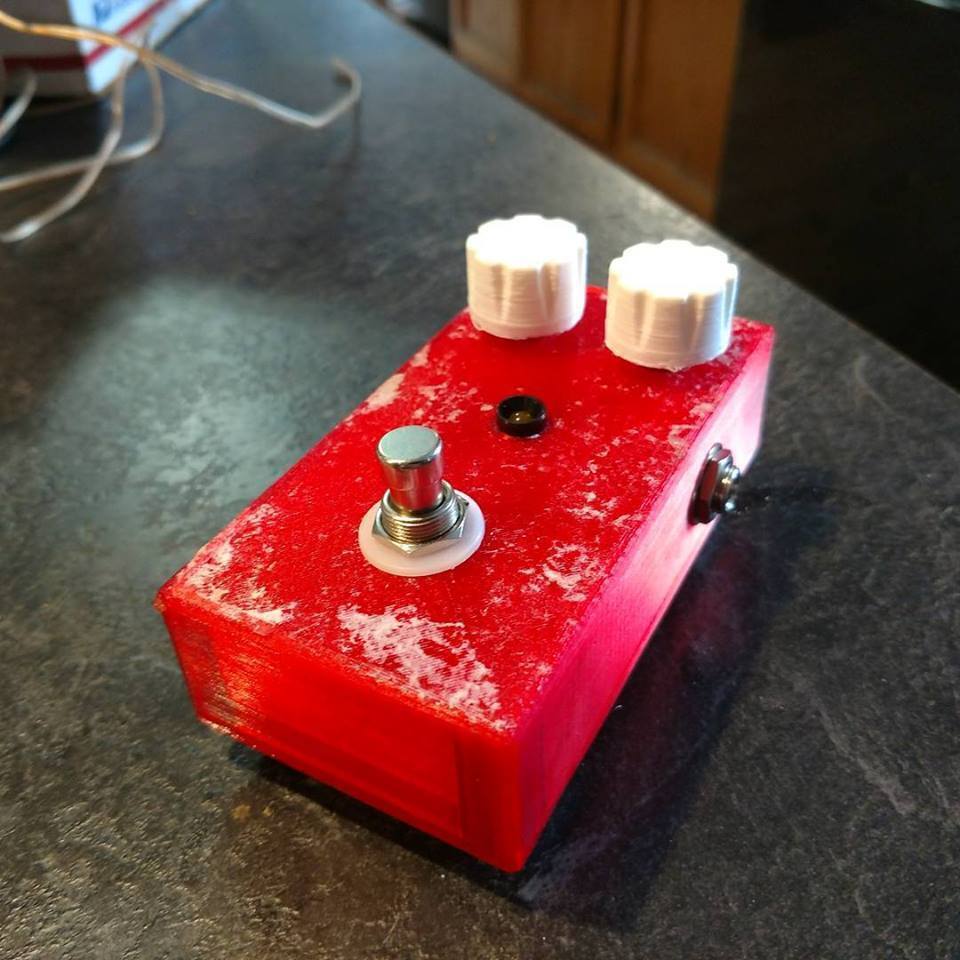 Free STL file Guitar Pedal Size BB Enclosure・Design to download and 3D print・Cults