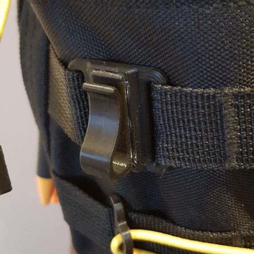 Download free STL file MOLLE Spring Clip • 3D print model ・ Cults