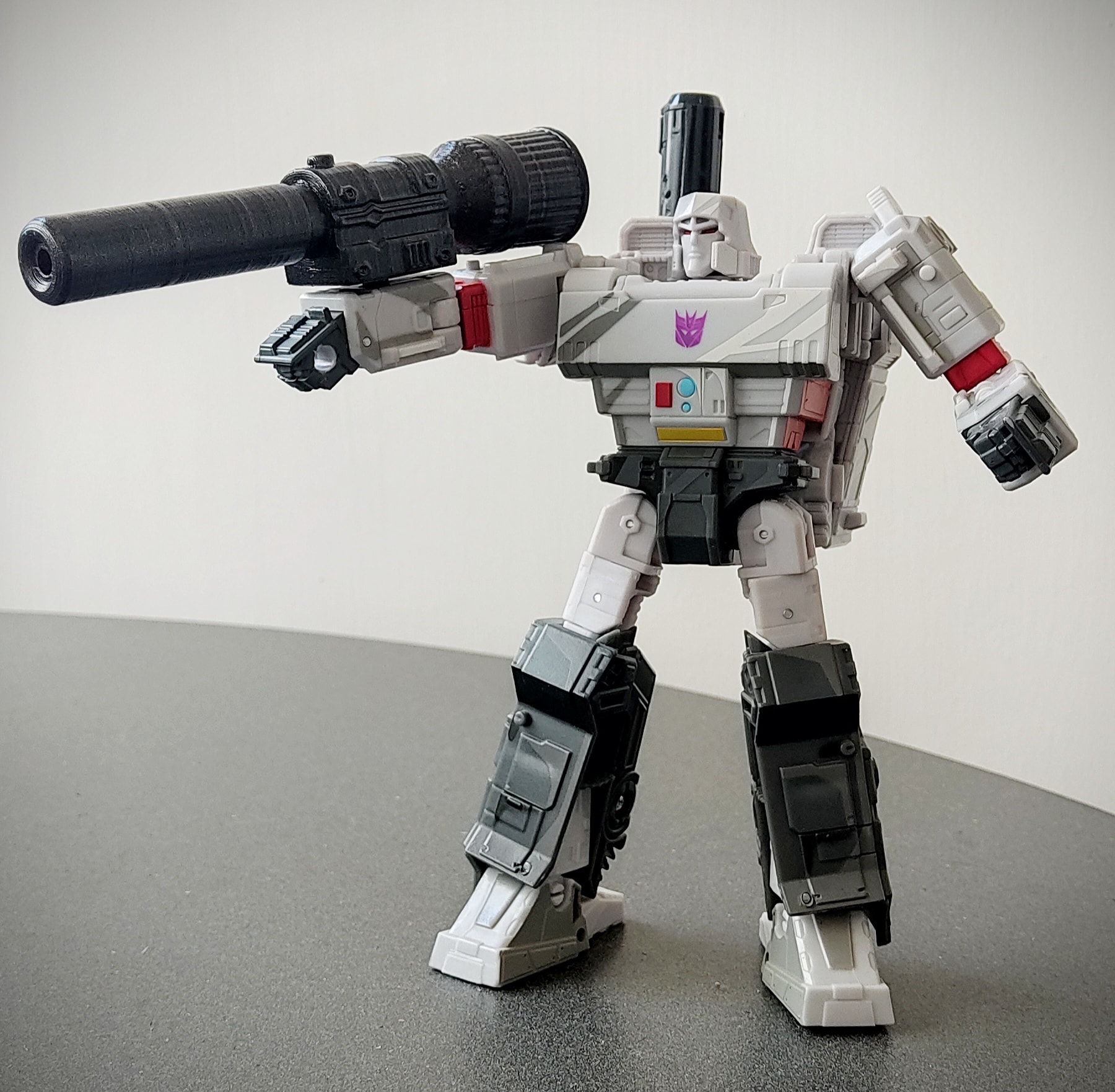 STL file Megatron siege G1 cannon・3D print object to download・Cults