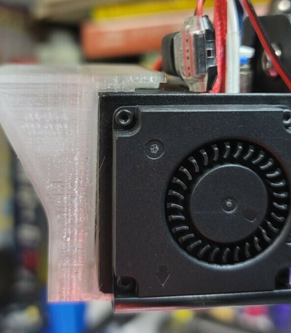 Free 3D file Ender 3 Ender 5 Hot End Fan Cover 🥵・3D print design to ...