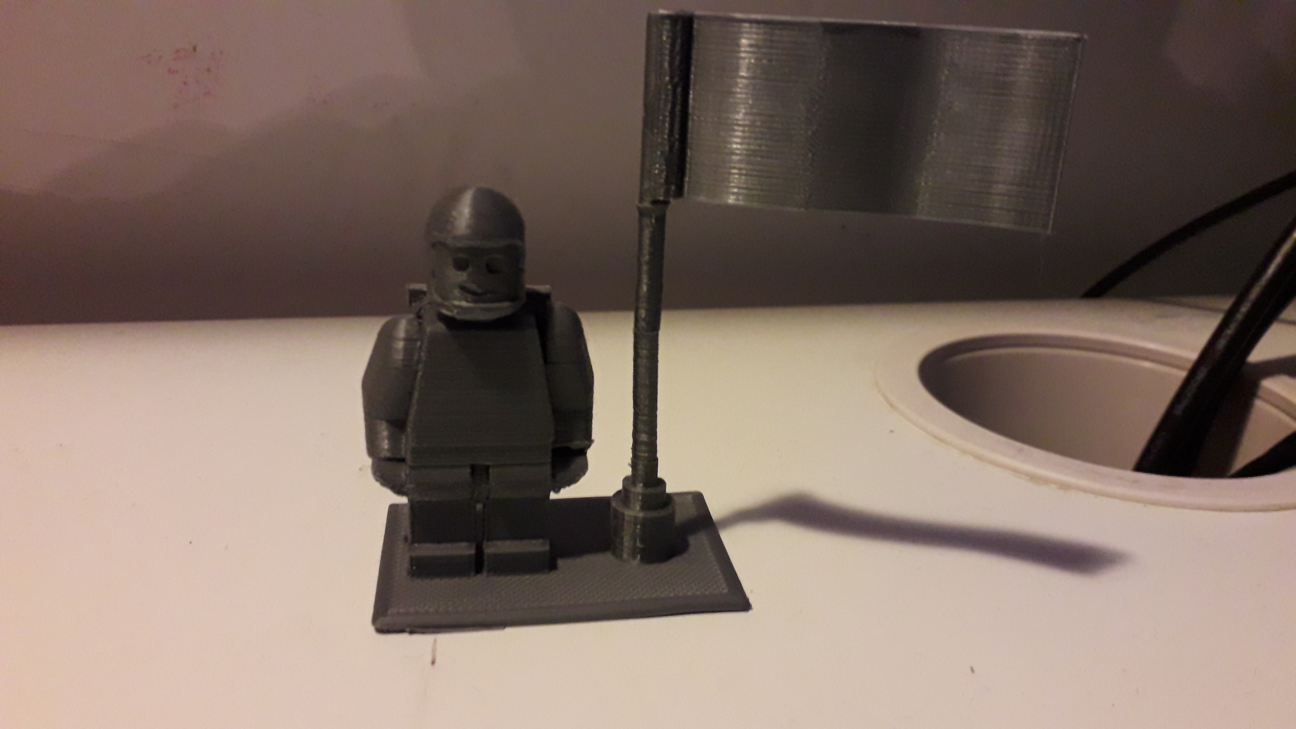 Free 3D file Lego minifigure space・3D printable object to download・Cults