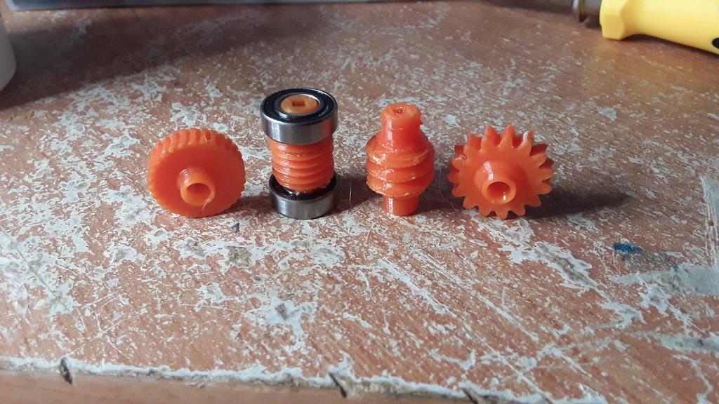 Free 3D file 15:1 Gear Set and Improved twist-lock for Remote Direct ...