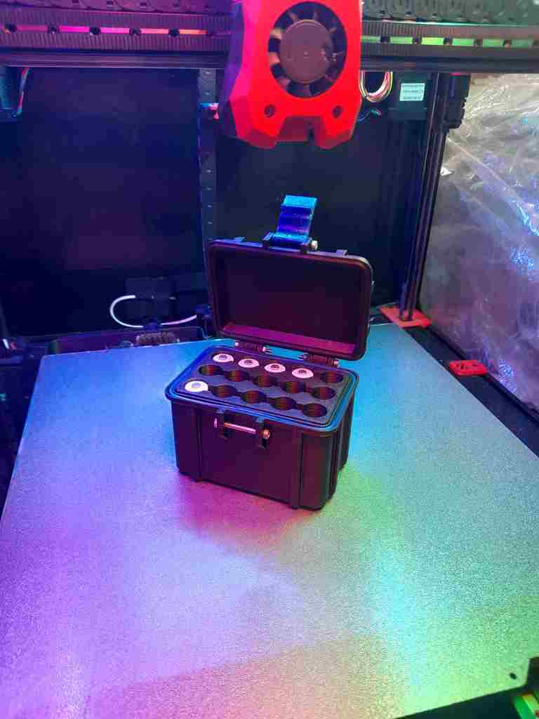 Free 3D file AA Battery Insert for Rugged Battery Box・3D printer model ...