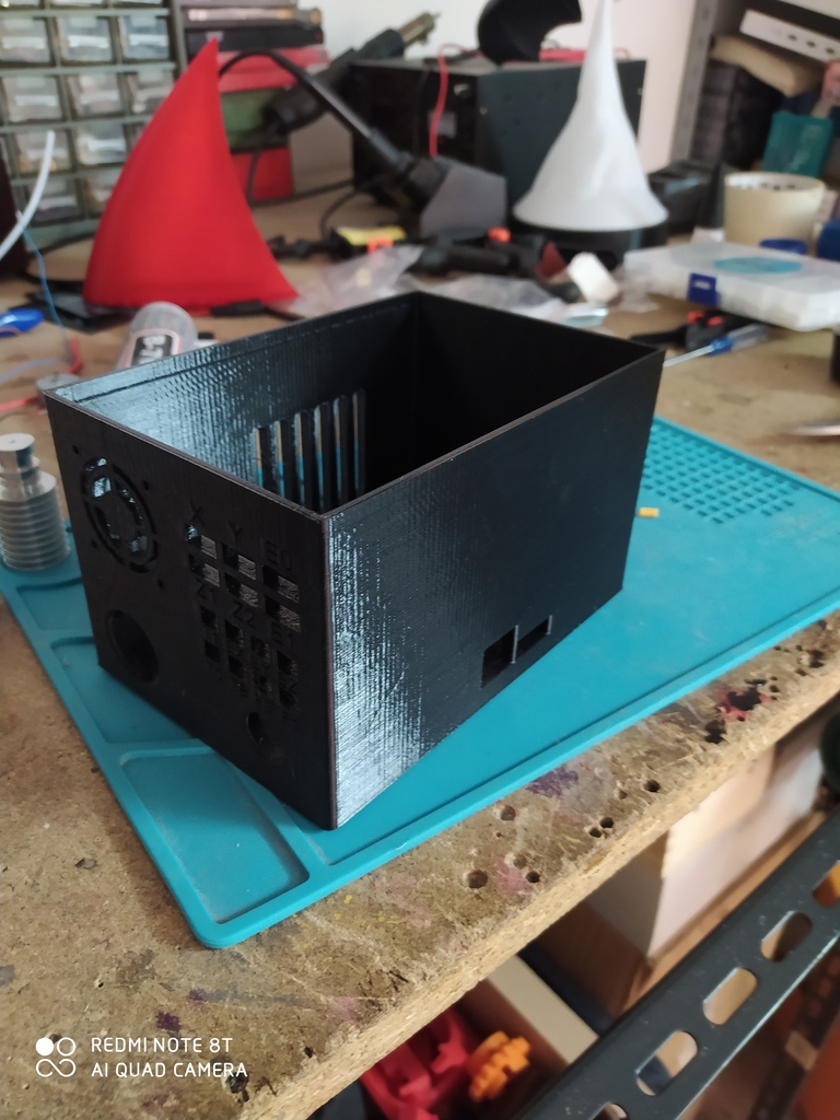 Free 3D file Electronic Box SKR V1.4/Turbo・3D printing idea to download・Cults