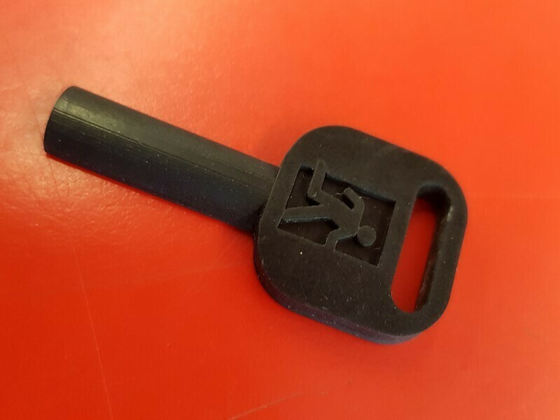 Free 3D file Reset key for Legrand manual release 🔑・3D print object to ...