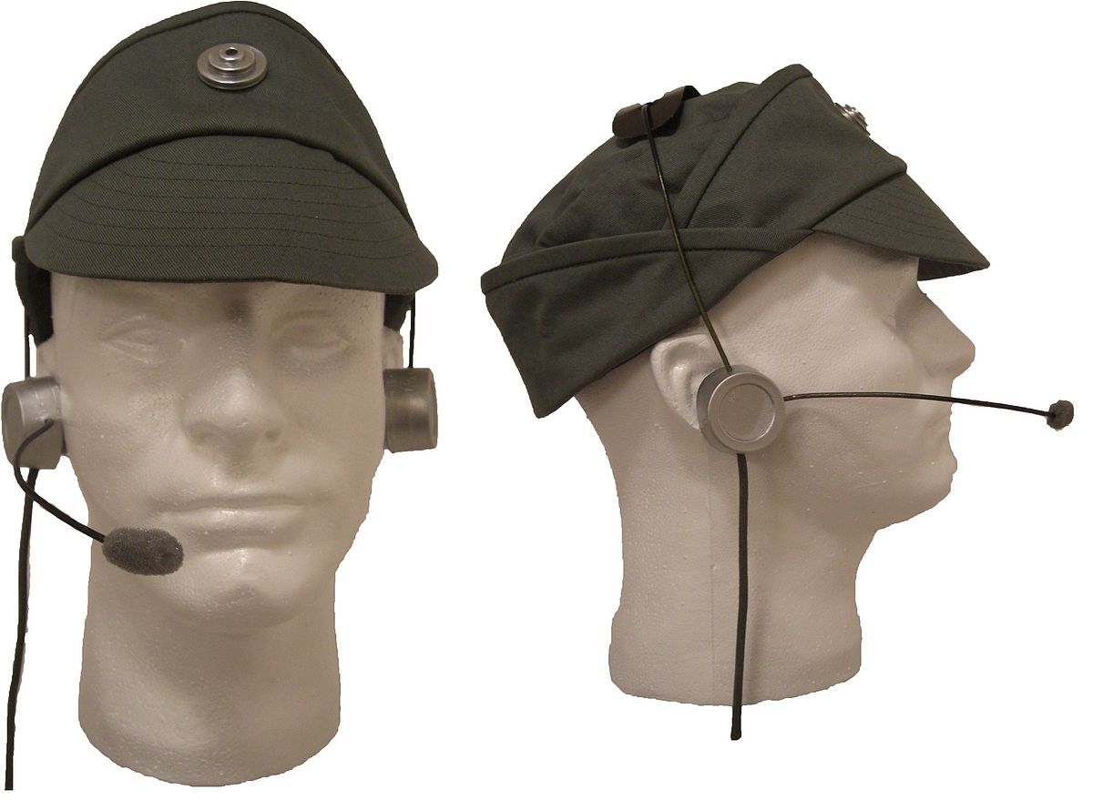 Free STL file AT-AT Commander Headset ・3D print object to download・Cults