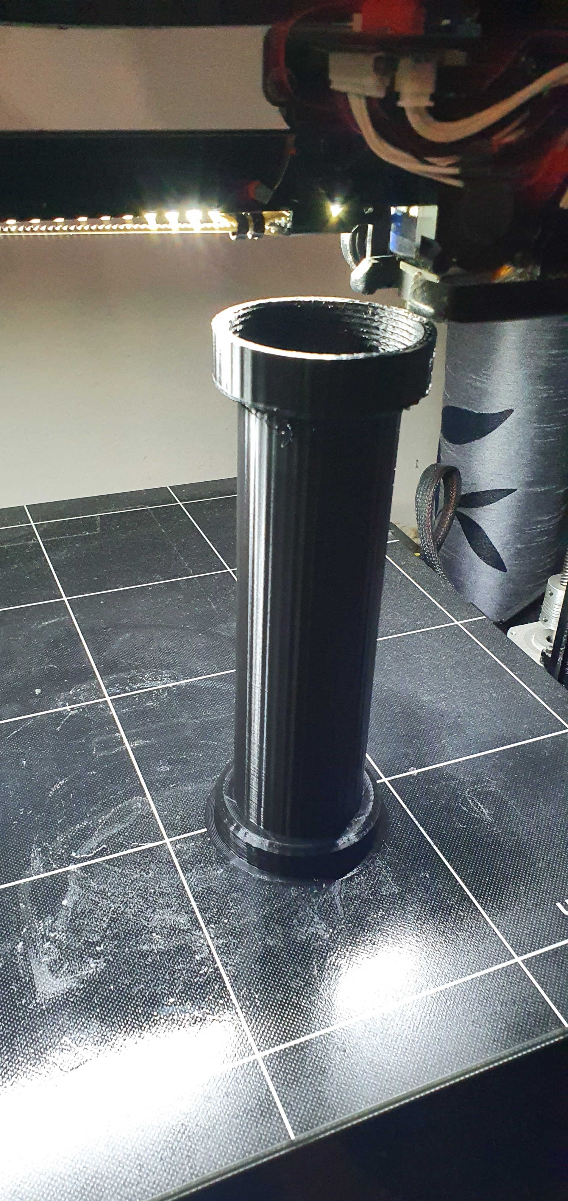 Free 3D file DIY LED Lamp 🔦・Design to download and 3D print・Cults