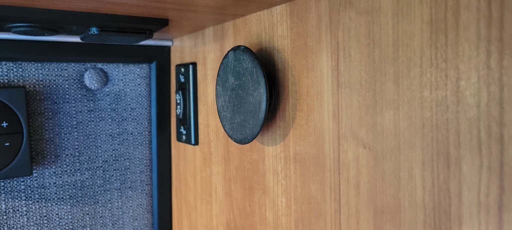 Free 3D file Roadtrek Table Floor Cap Holder (RODAM 3D)・Model to ...