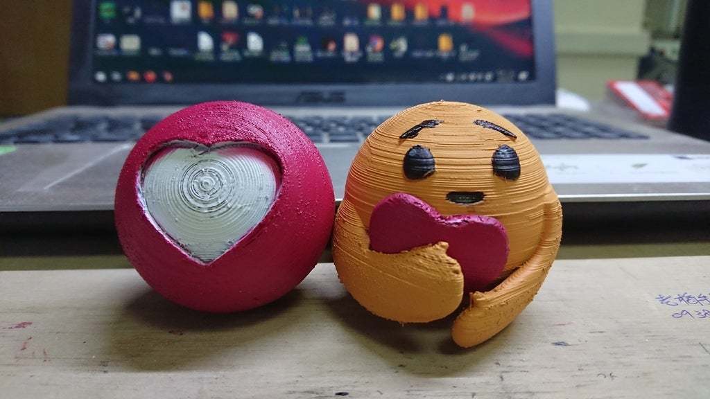 Free STL file Facebook Hug Reaction 🗿・3D printer model to download・Cults