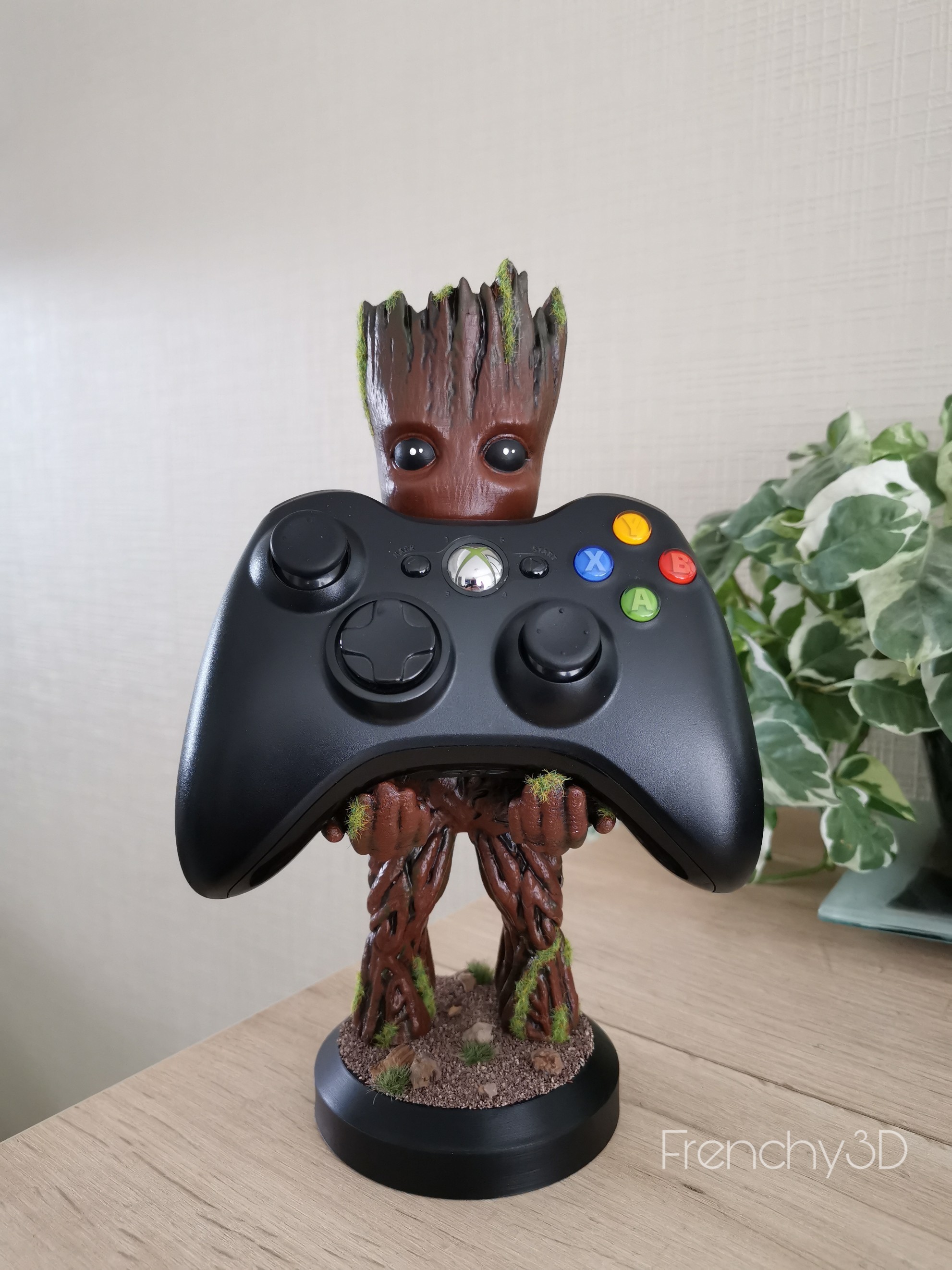 3D printing GROOT Joystick and Cell Phone Support • made with Sovol ...