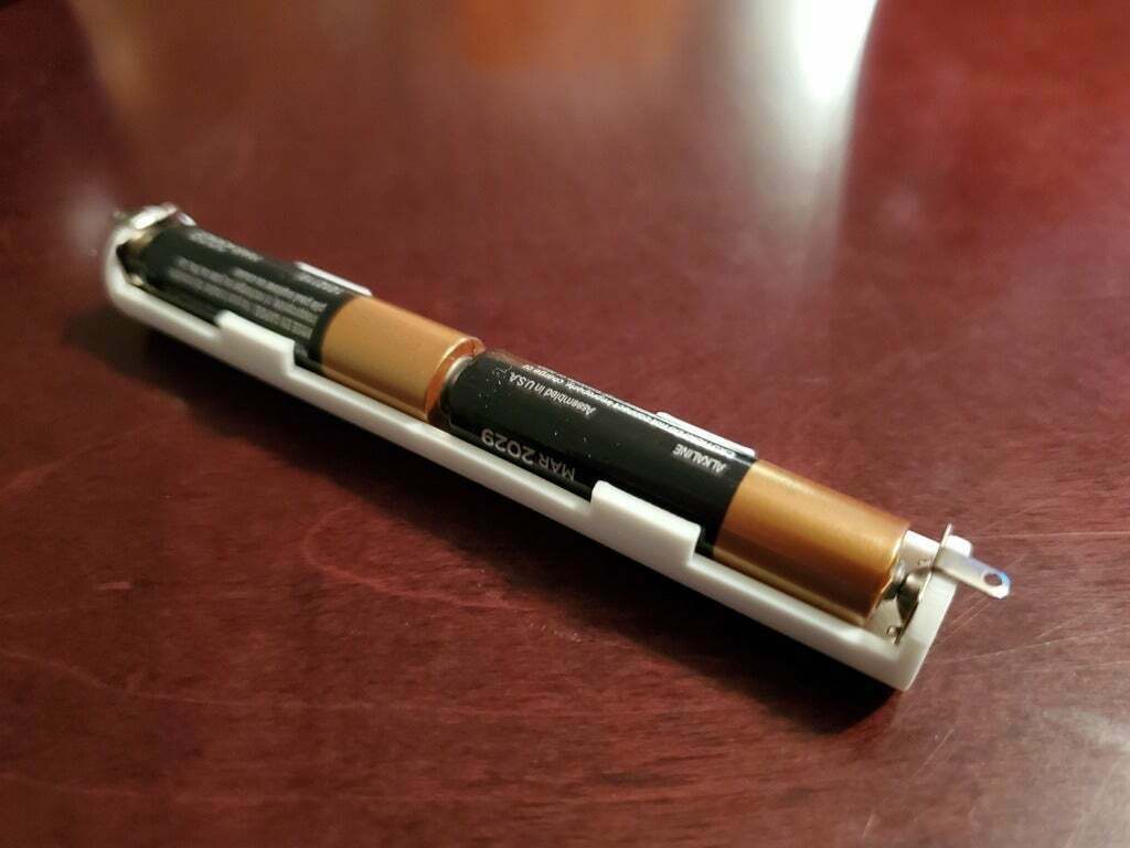 Free STL file 2 AAA battery holder 🔋・3D print design to download・Cults