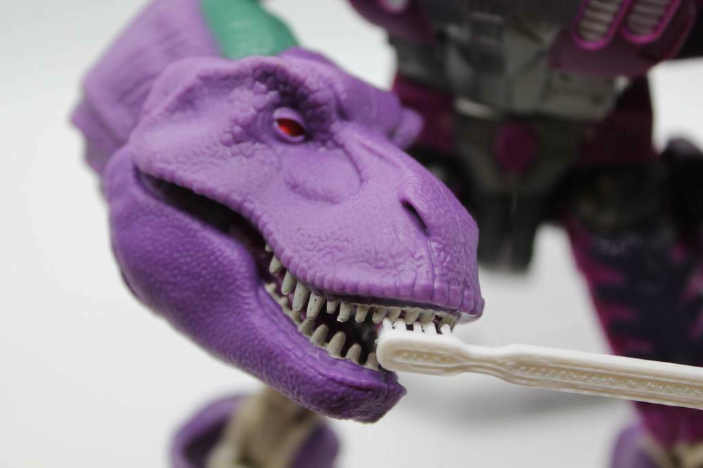 Archivo STL gratis Yessss (Cepillo de dientes BW Megatron)・Modelo para ...