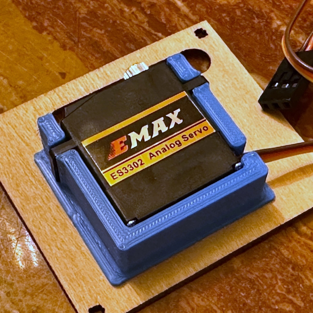 Free 3D file Servo Mount for EMax ES3302 🚁・3D printer design to ...