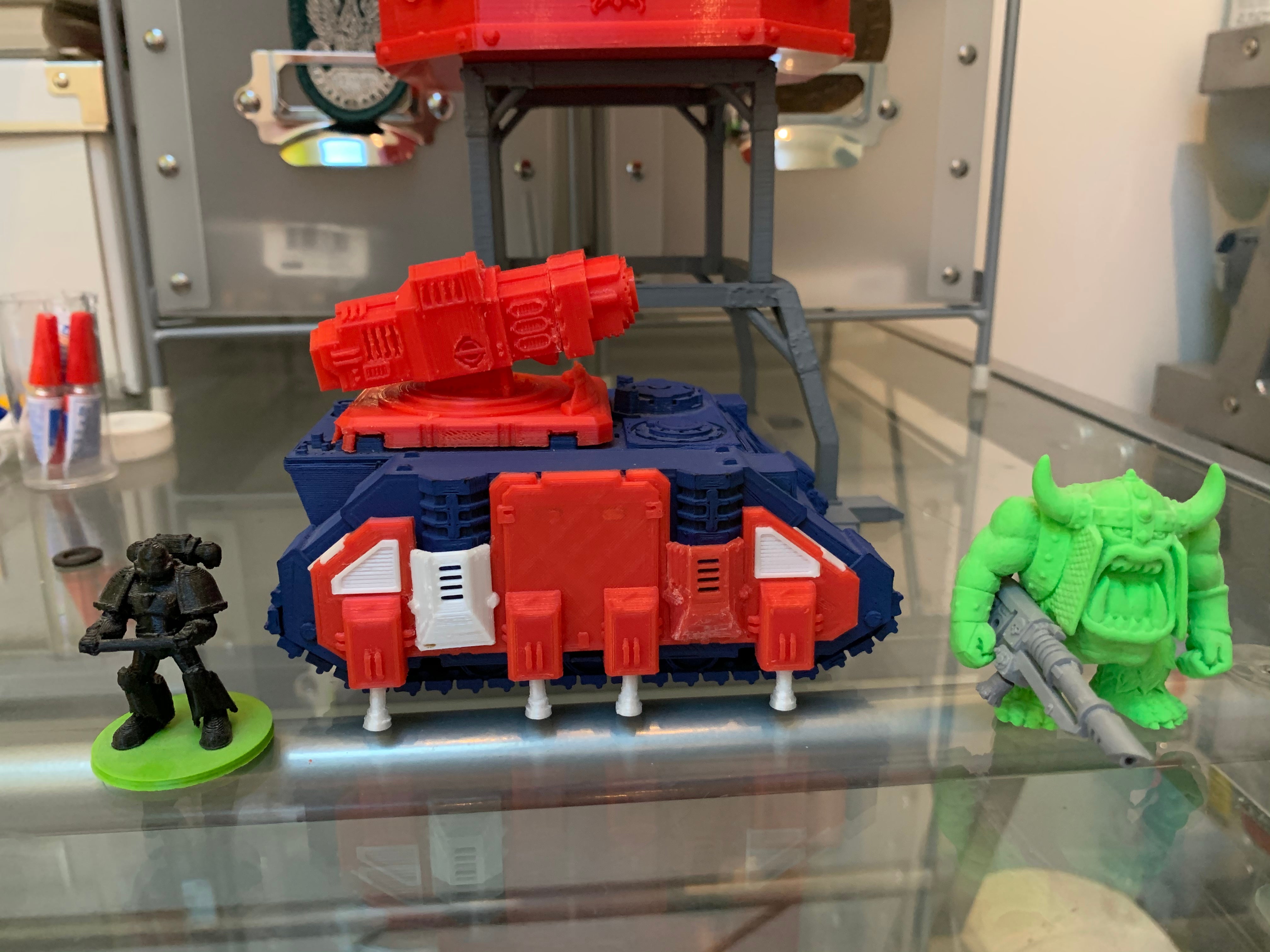 3D printed Hunter conversion for 40k Rhino - WH40k・Cults