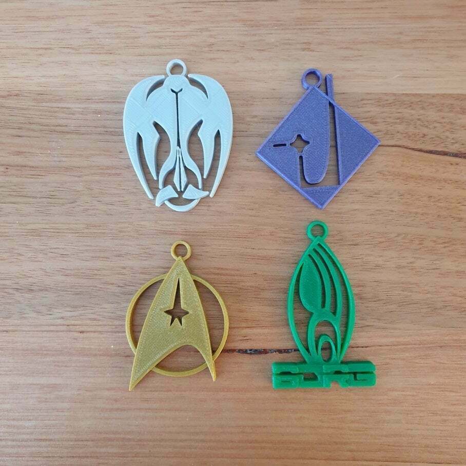 Free STL file Star Trek keyrings keychains・3D print object to download ...