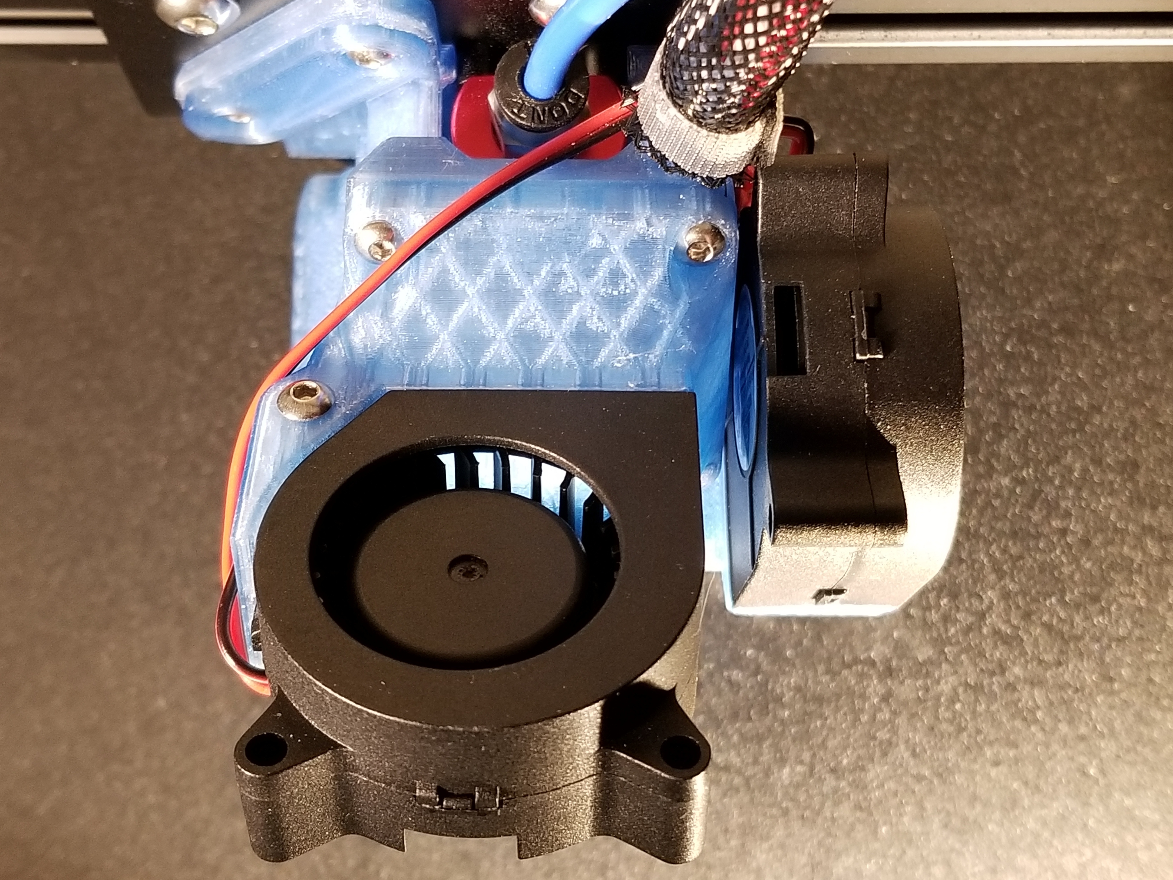 Free STL file 4020 blower to 40mm (4010) fan adaptor 🔧・3D print model to download・Cults