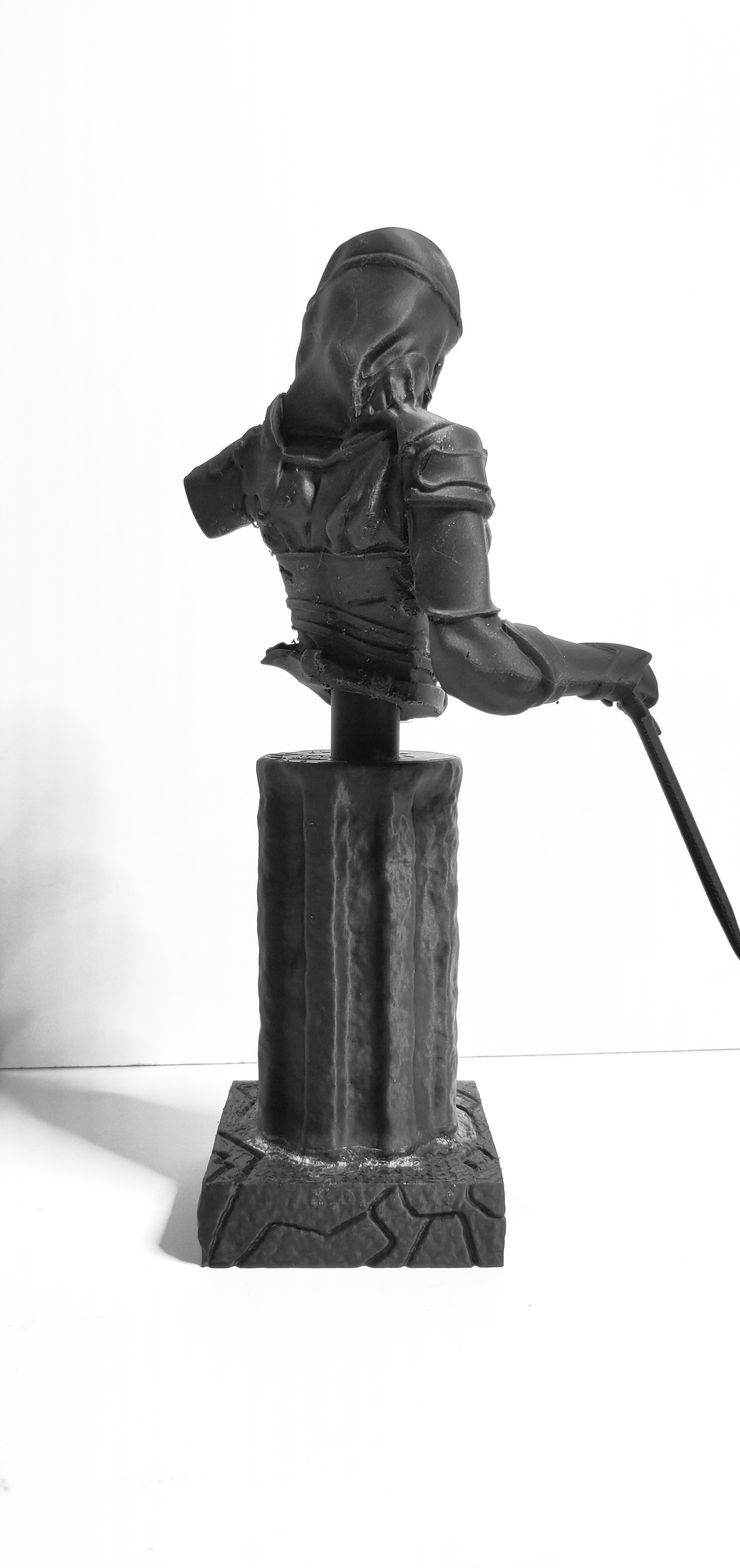 STL file The rogue bust female assassin・3D print design to download・Cults