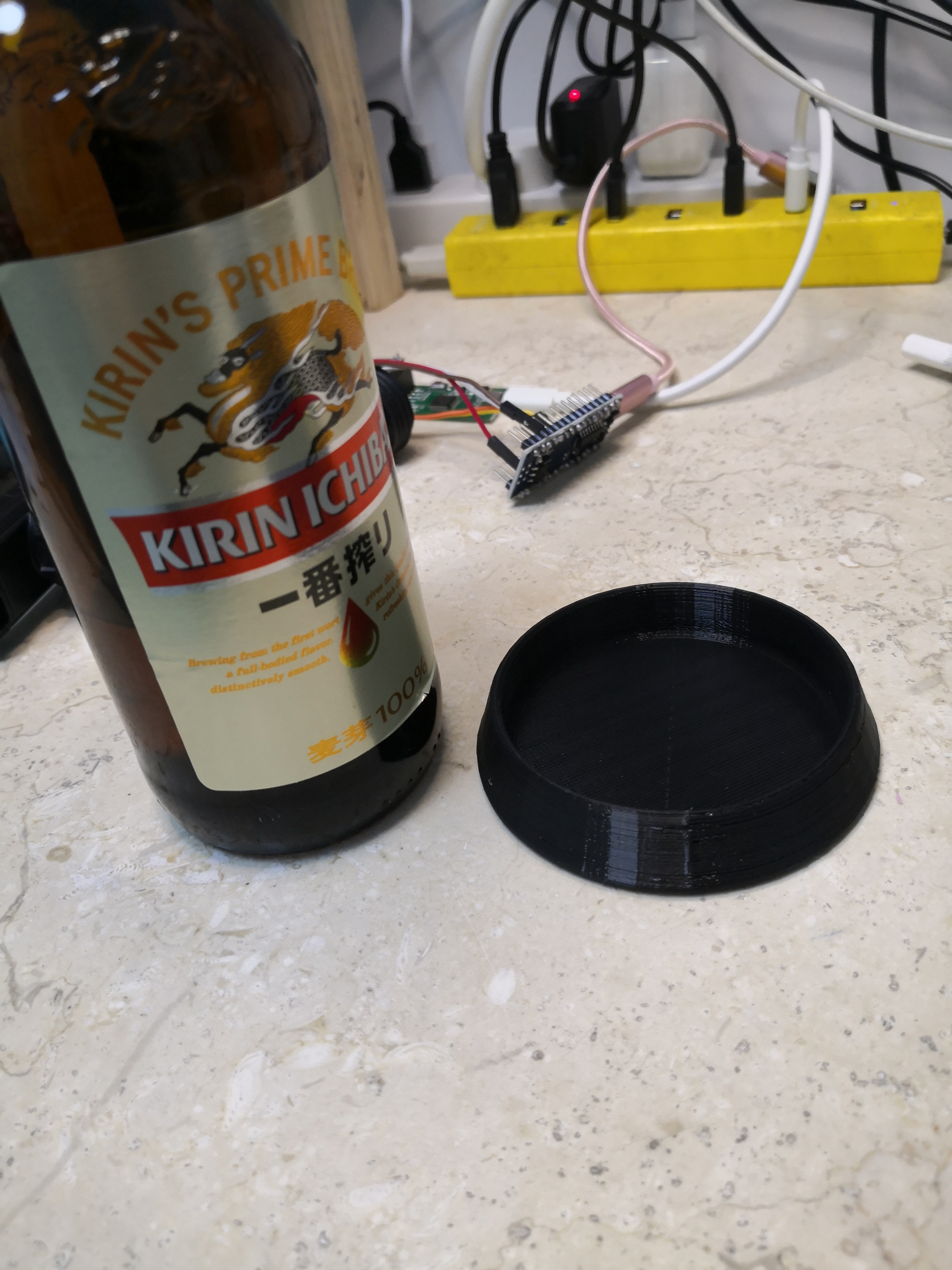 Free STL file beer coaster・3D printable design to download・Cults