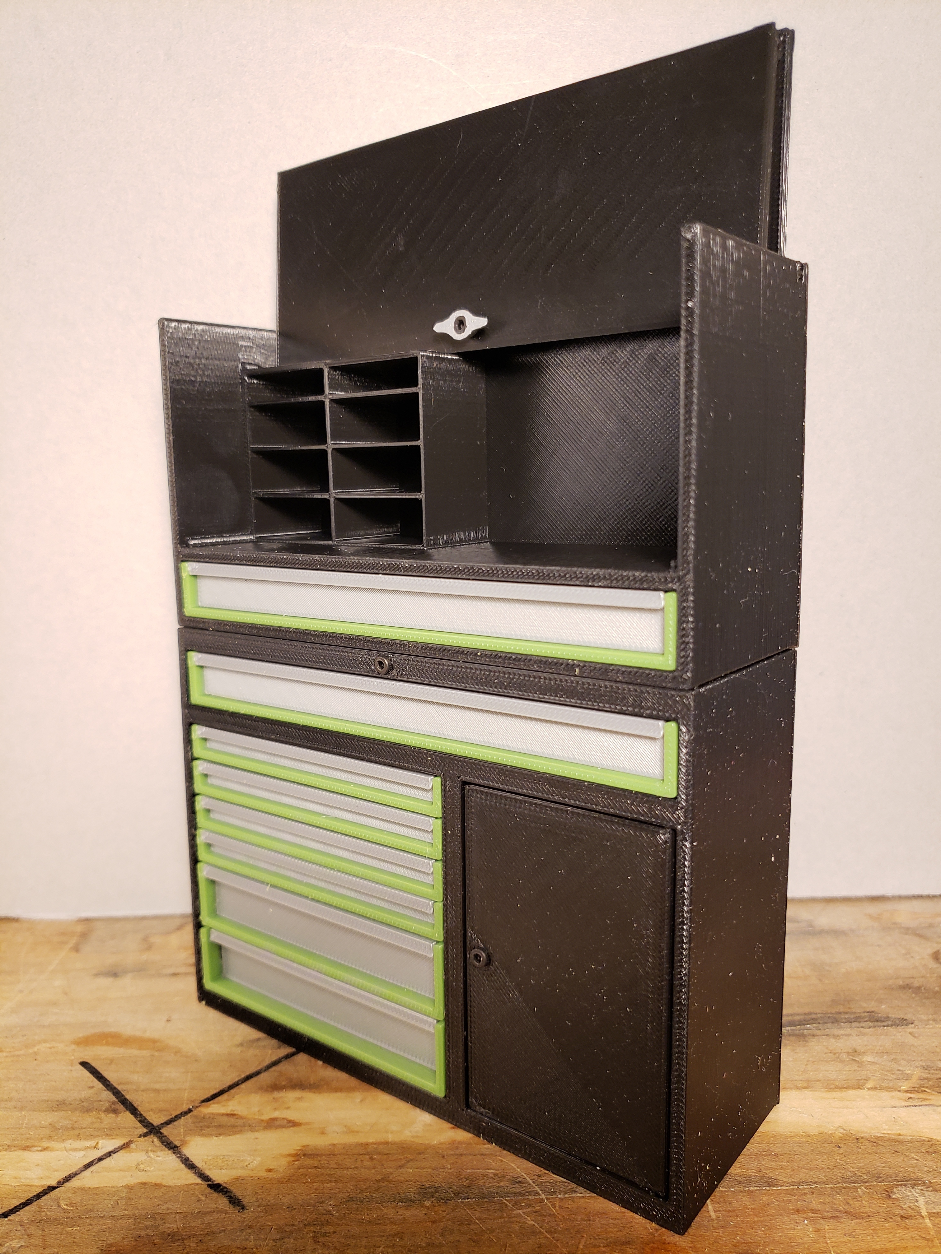 STL file 1/10 scale functional Tool Chest 🚪・3D printing model to ...