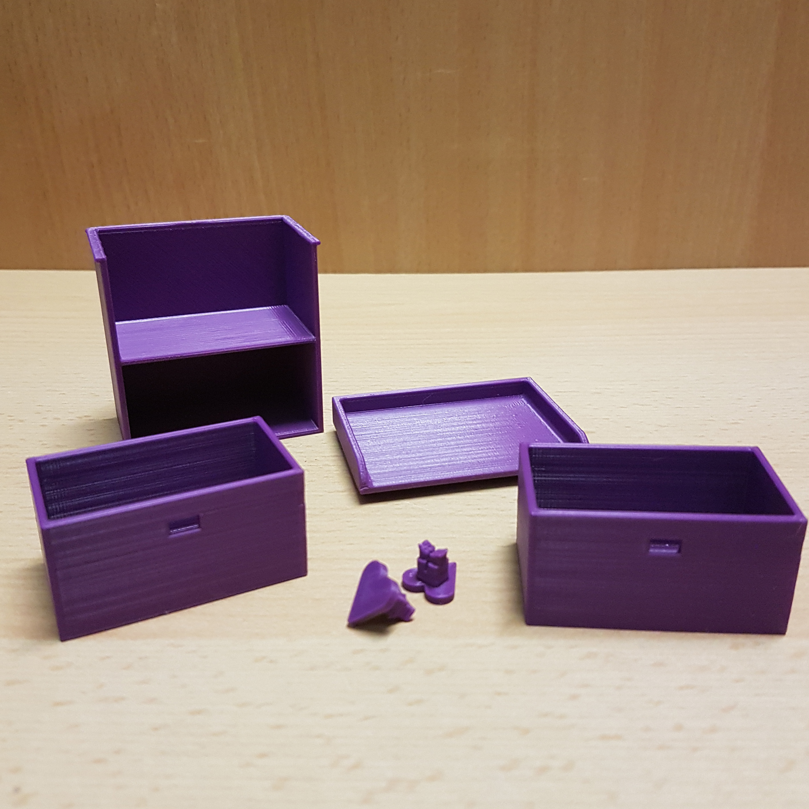 3D file LOL Baby-Doll changing table 👶・3D print model to download・Cults