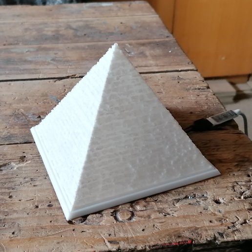 Download STL file Pyramid litophane lamp • 3D print model ・ Cults