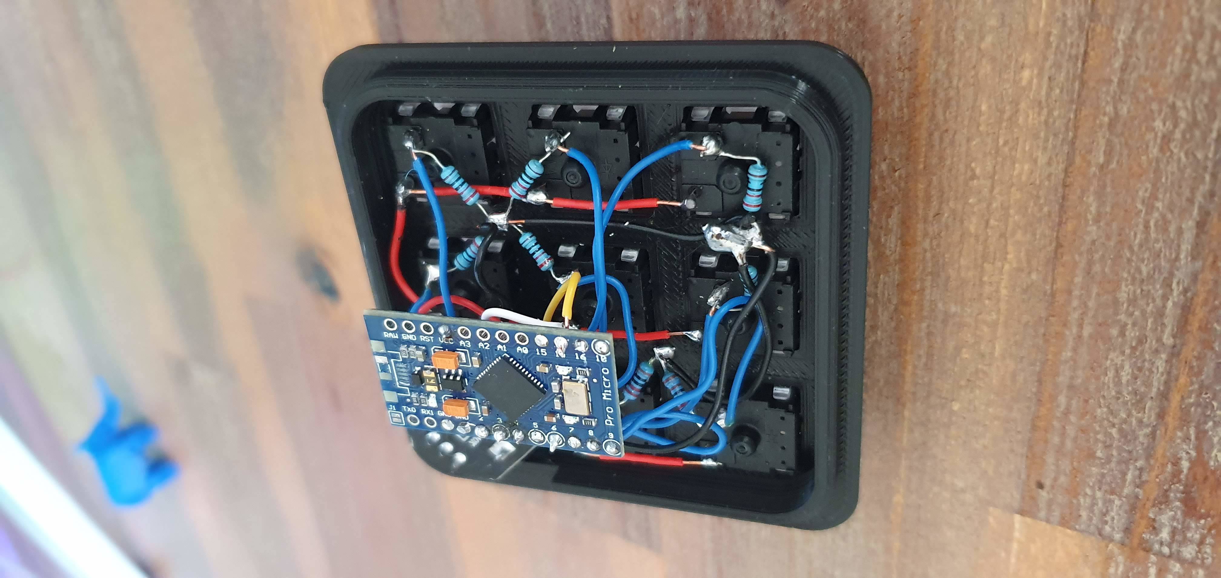 Файл 3D Macro Controller Case・Шаблон для 3D-печати для загрузки・Cults