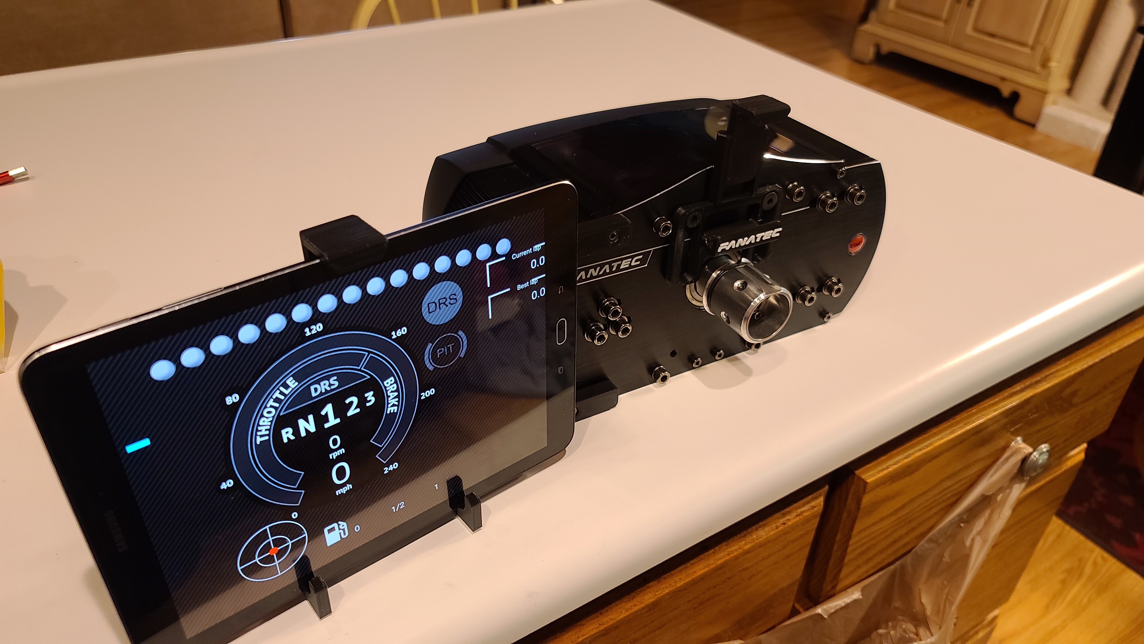 Download STL file Fanatec CSW 2.5 Side Tablet Mount (Adjustable ...