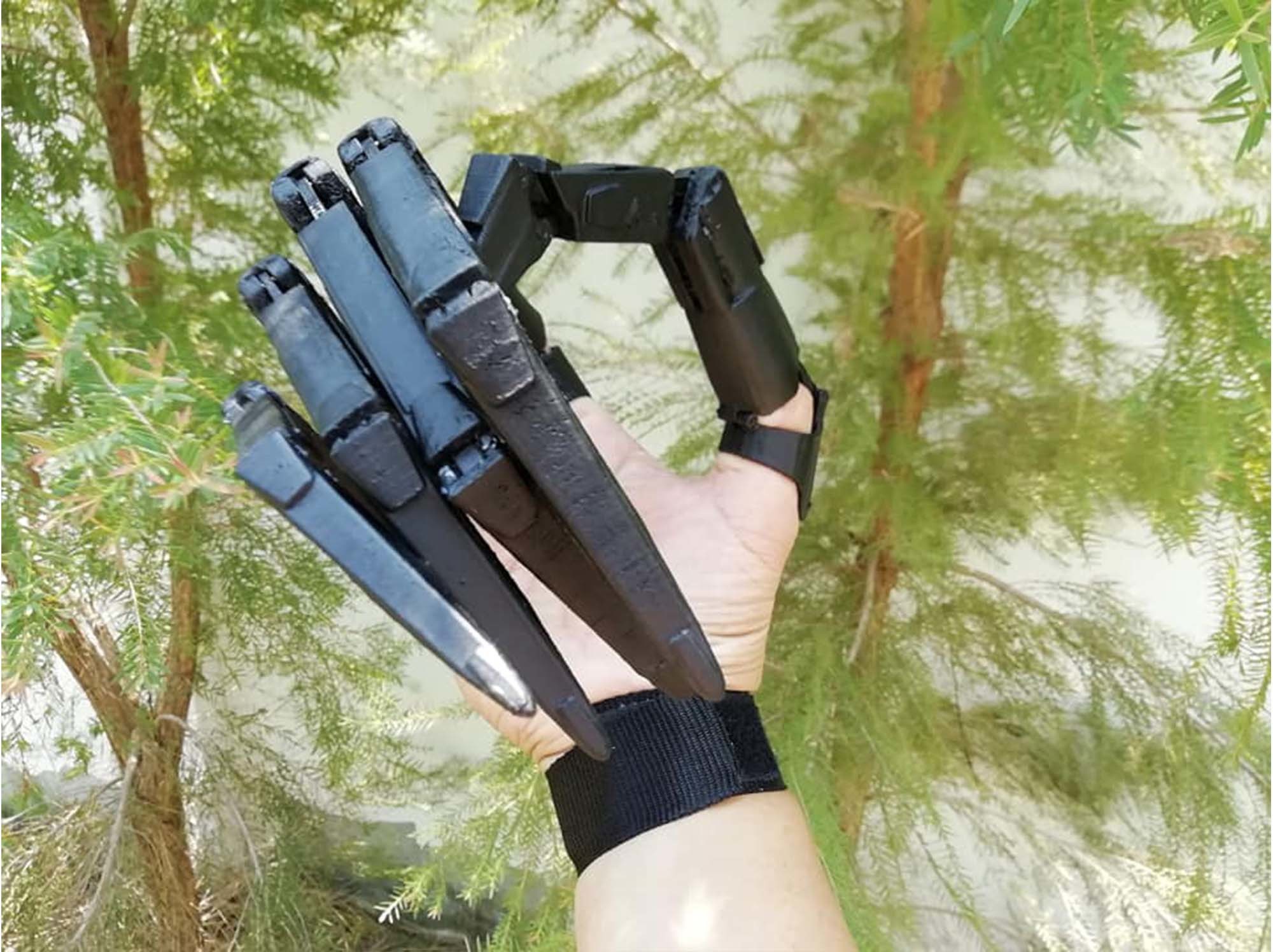 Free 3D file Mechanical Hand_Articulated Bone Fingers 🦴・3D printer ...