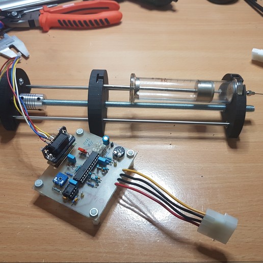 Download free SCAD file Syringe extruder • 3D printing template ・ Cults