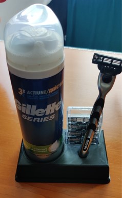 STL file gilette stand 🏠・3D print model to download・Cults