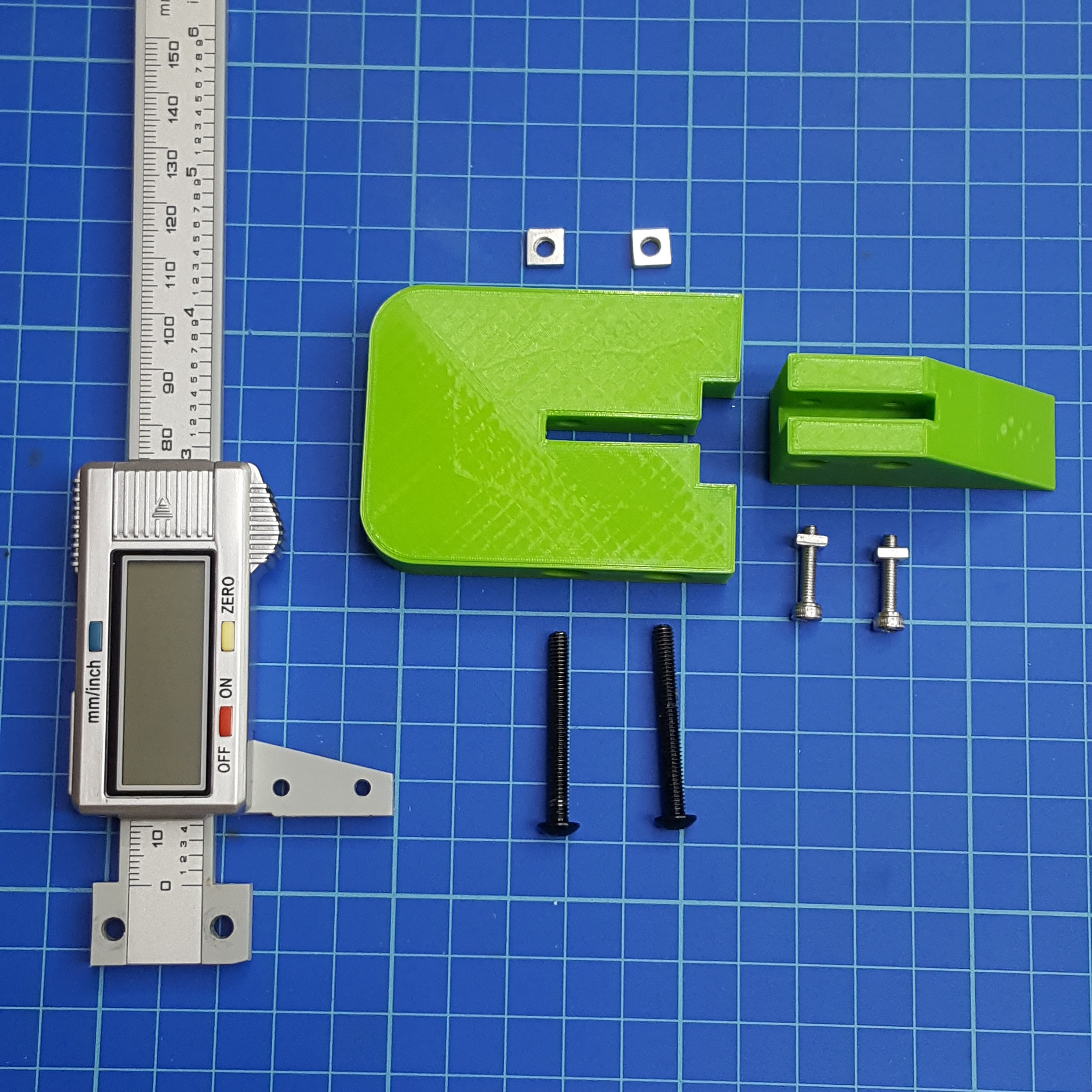 STL file Height Gauge with Electronic Digital Caliper 🧞‍♂️・Model to ...