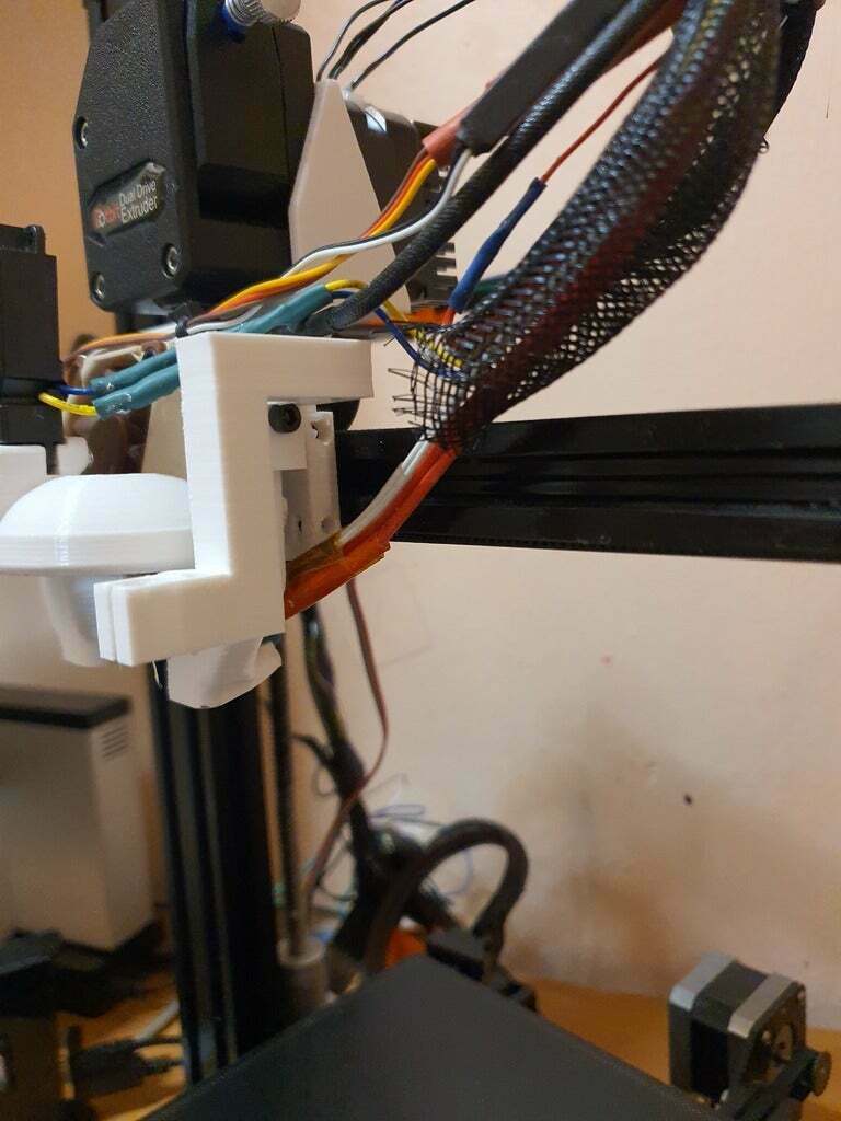 Free STL file Comparator Support Bullseye (bltouch)・3D print model to ...