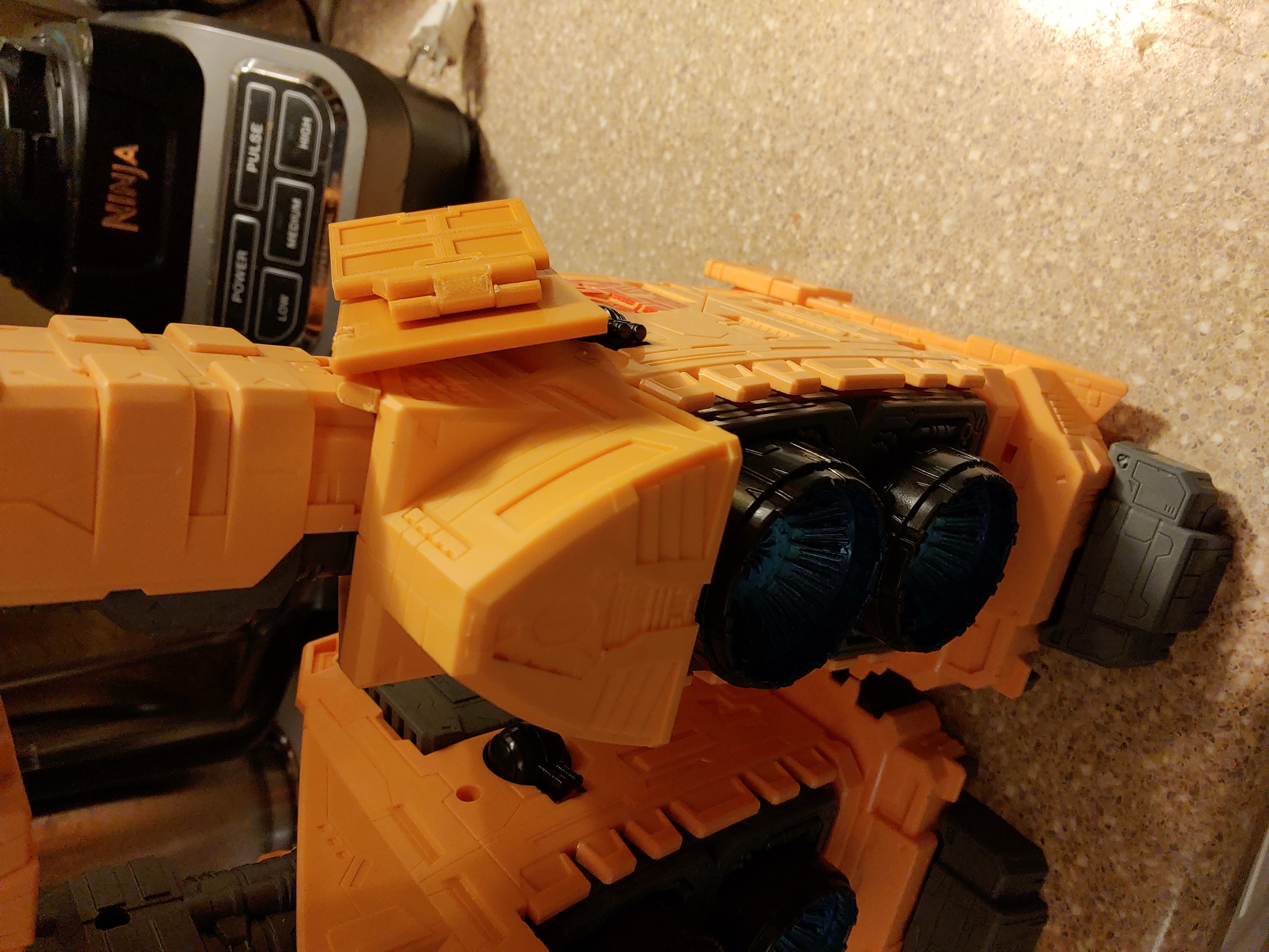 Archivo STL Transformers reino titán arca plegable rellenos laterales y ...