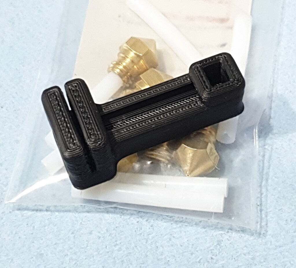 Free STL file QIDI Tech PTFE Tube Cutting Jig・3D print design to ...