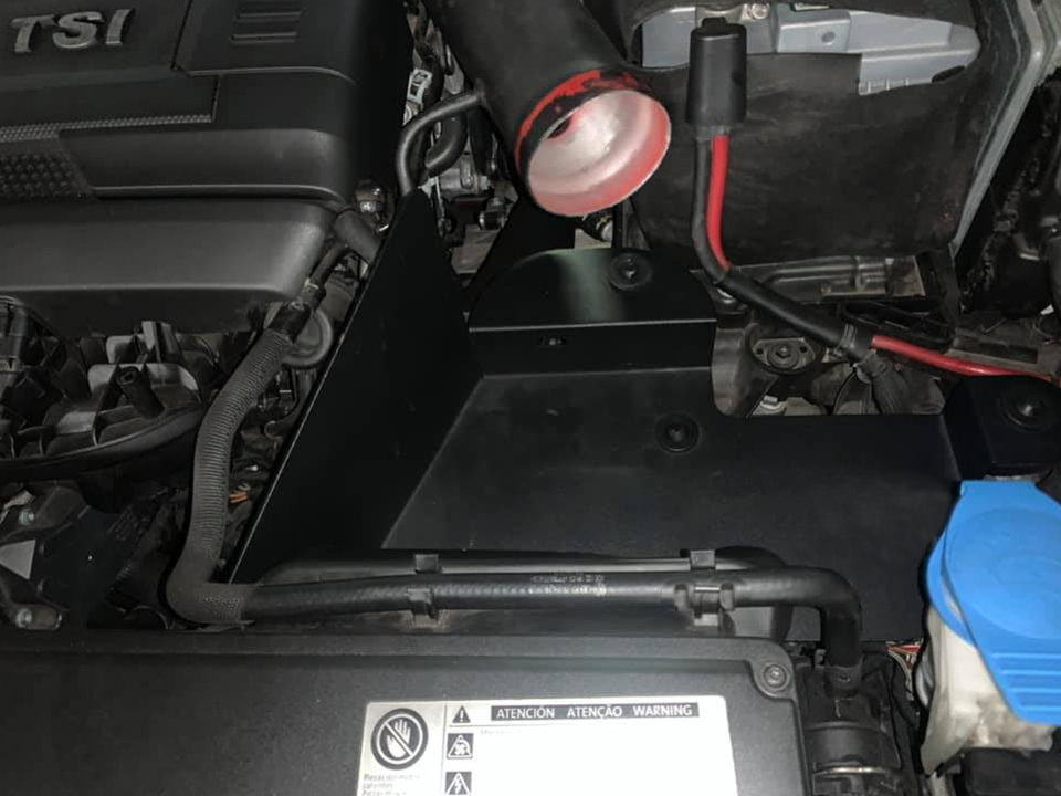 STL file heat shield intake golf GTi mk7 🛡️・3D print design to download ...