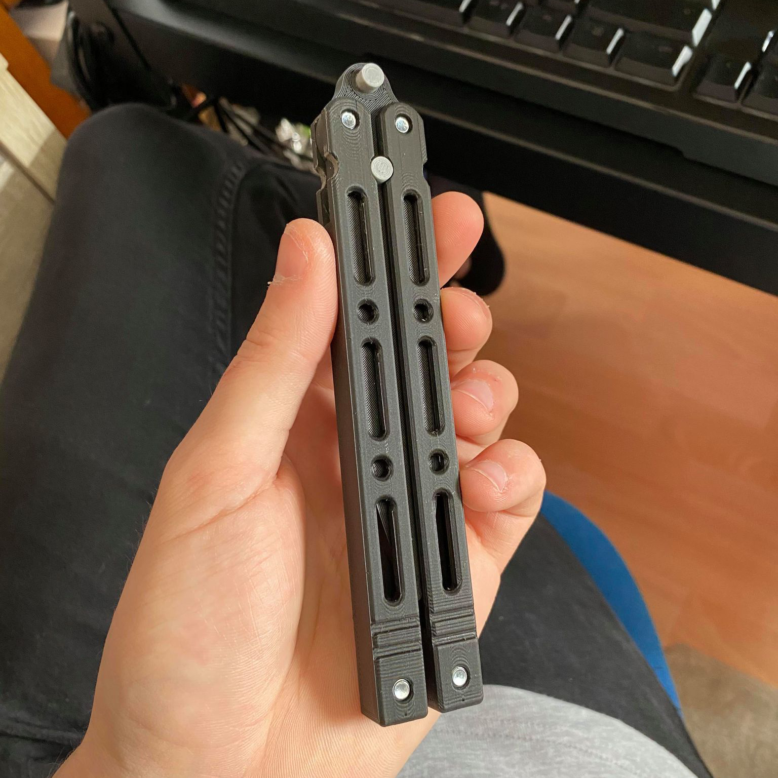 Balisong Usb