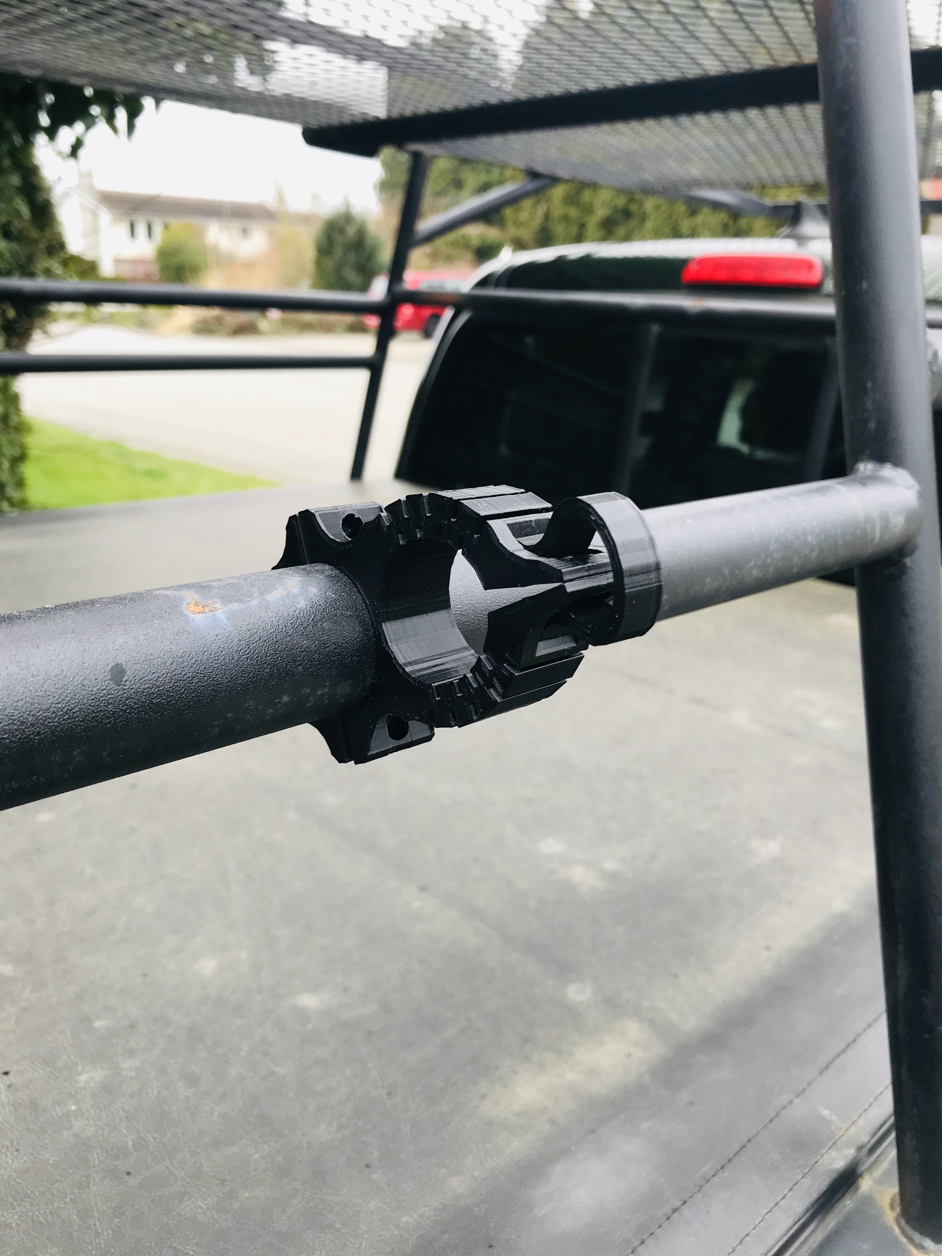 STL file Round Mount Holder Z Snap・3D printer design to download・Cults