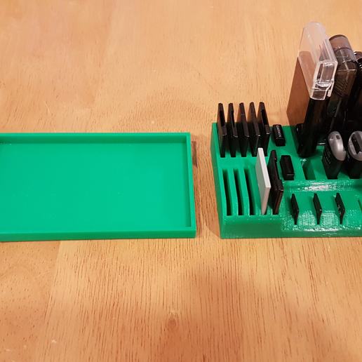 Download free 3D printer files USB Holder (Hanzy) expansion tray ・ Cults