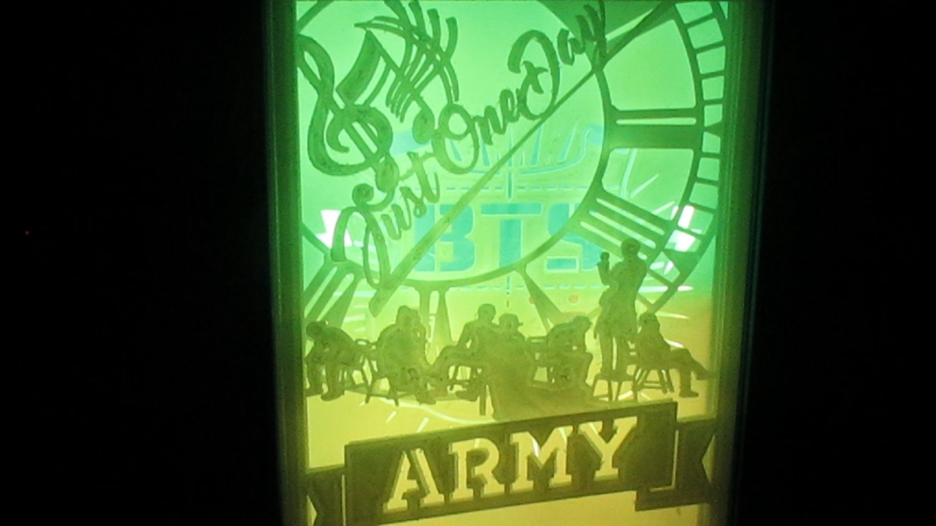 STL file Army BTS LIGHTBOX 🔦・Model to download and 3D print・Cults