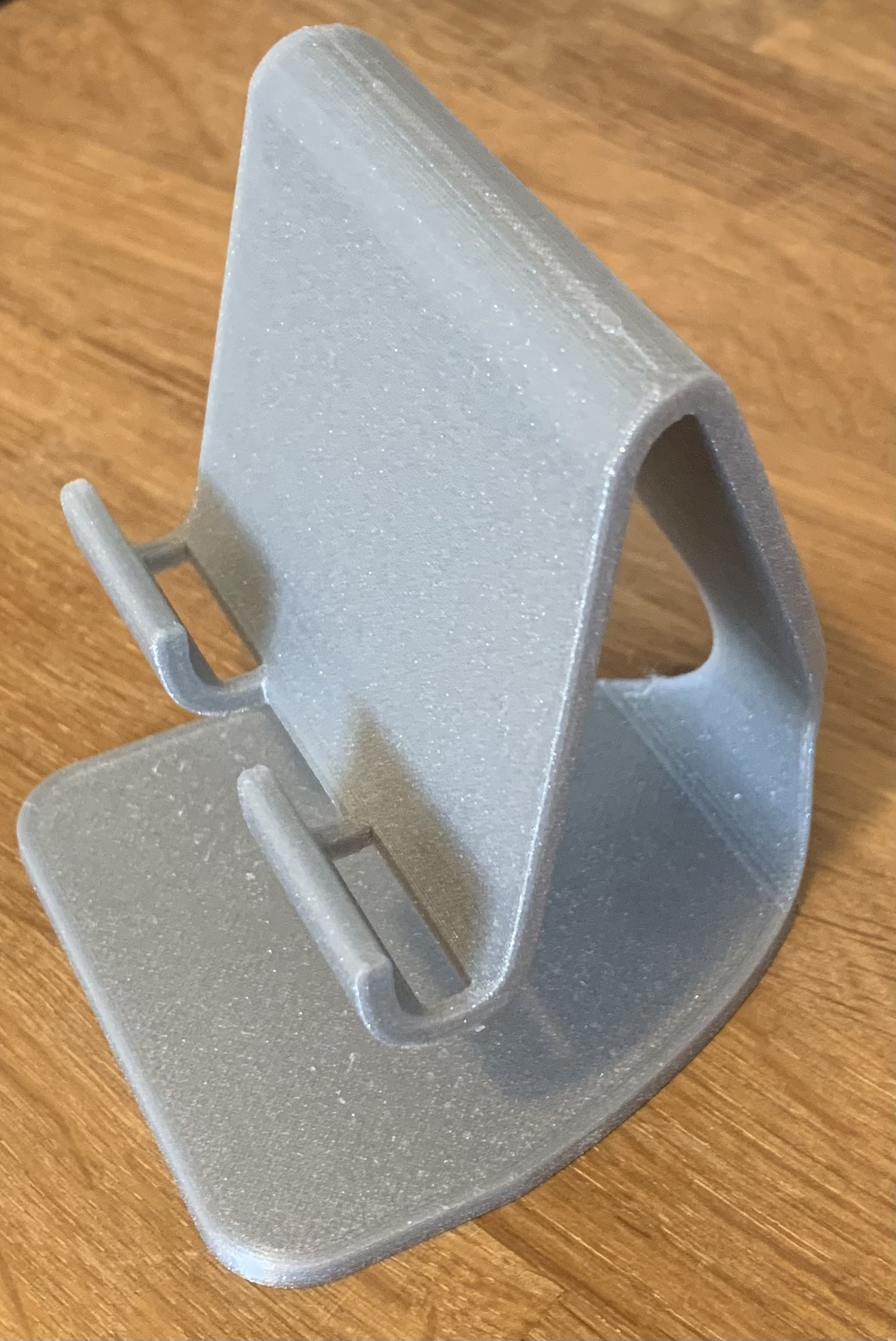 Free STL file Desktop iPhone holder・3D printer model to download・Cults