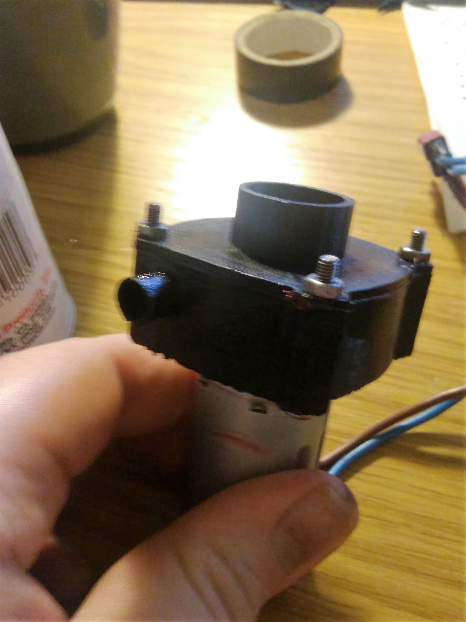 Free STL file small water pump・3D printing design to download・Cults