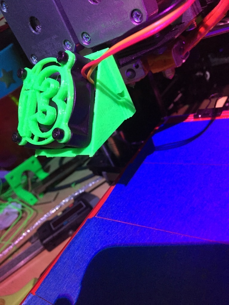 Free 3D file Geetech i3 Pro C Duel Extruder layer cooling fan mount・3D ...