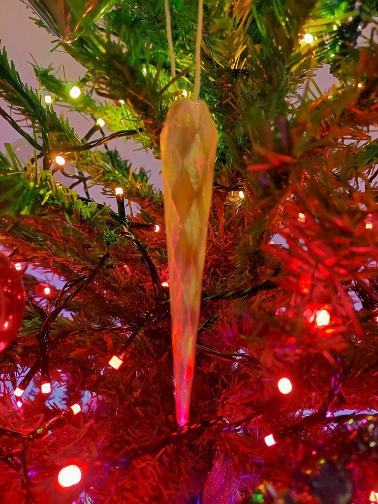 Free 3D file Prism for Christmas Tree 🎄・3D printer design to download・Cults