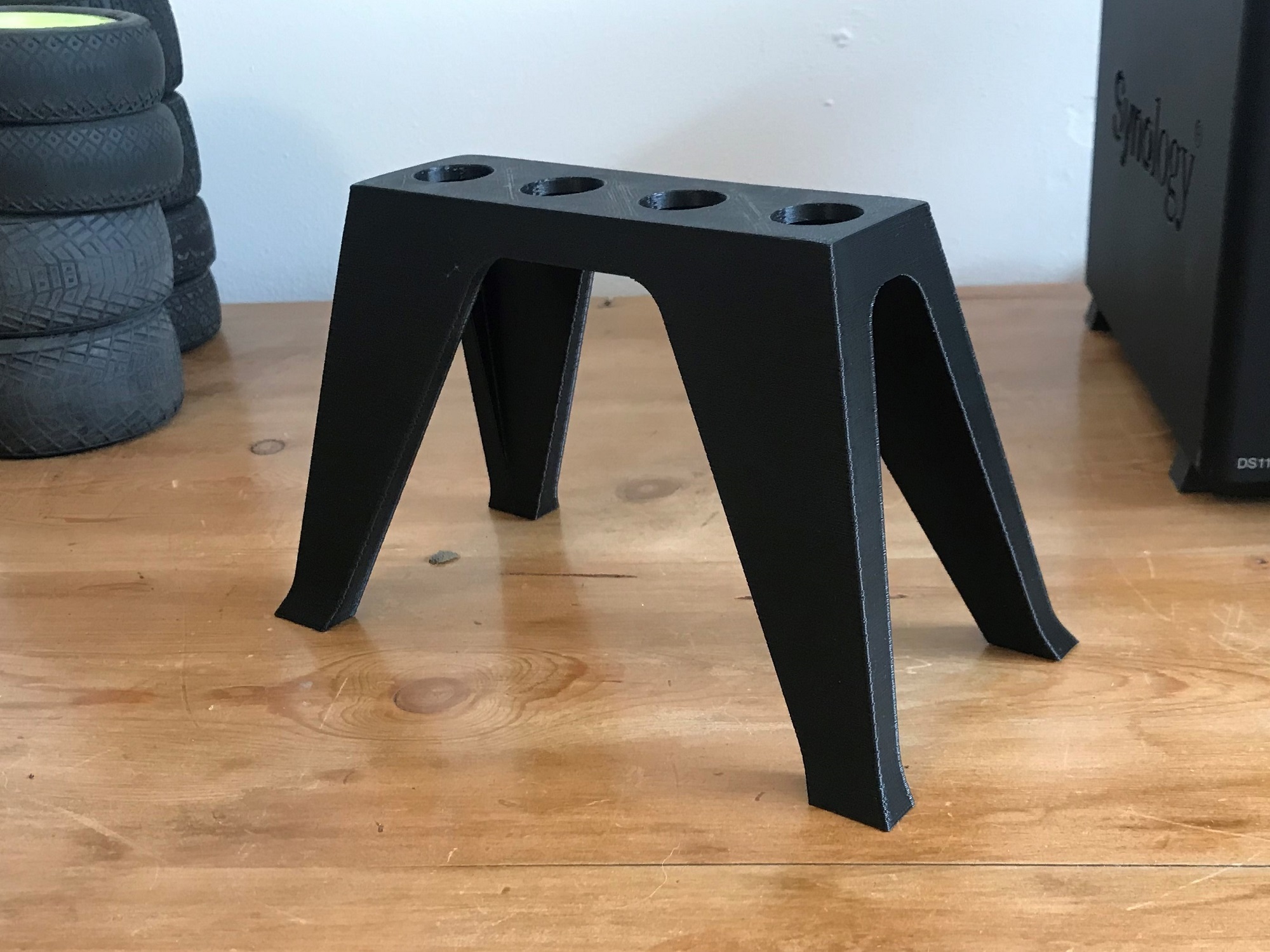 3MF file RC Shock Stand 1:8 Scale Shocks・3D printing idea to download・Cults