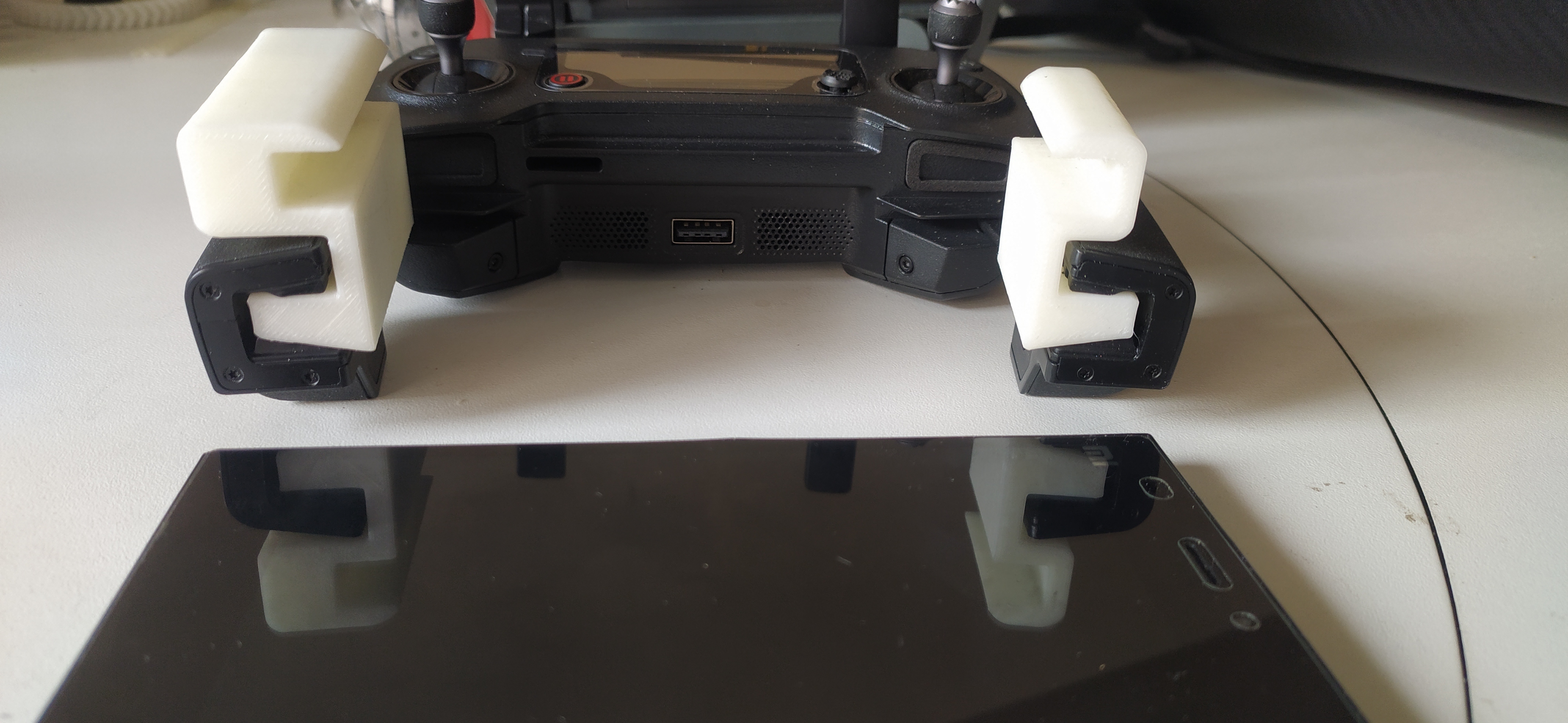 Free STL file Mobile support mavic pro・3D printing design to download・Cults